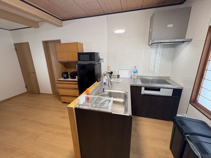 野沢温泉スキー場への拠点　飯山駅徒歩15分　一軒家、別棟・無料駐車場有り。 - 이이야마시