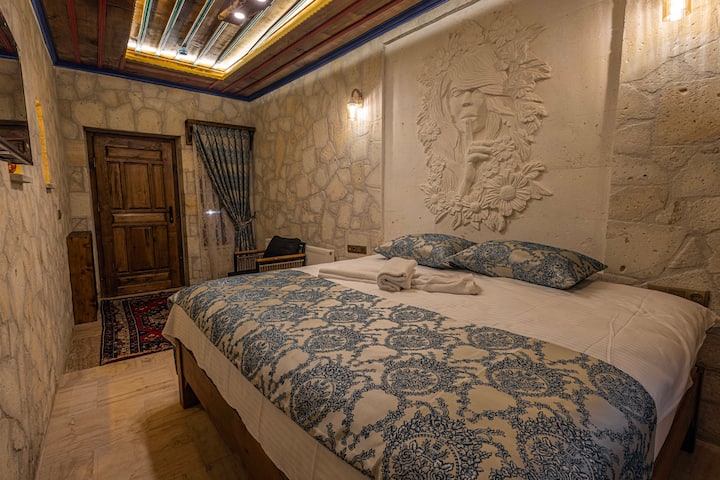 Tyana Cave House Furize - Nar