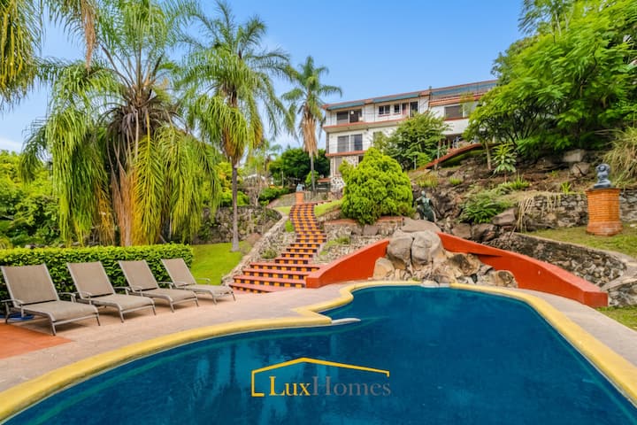 Casa Con Alberca, Terraza Y Asador En Cuernavaca - Cuernavaca