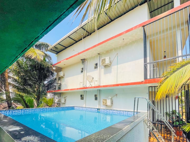 Private 2nd Floor | 5 Brs, Balconies, Kitchenette - Goa