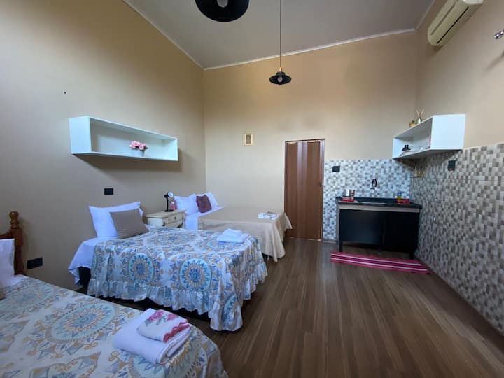 Estúdio Jasmin Até 4 Pessoas( Ar Condicionado) - Assis