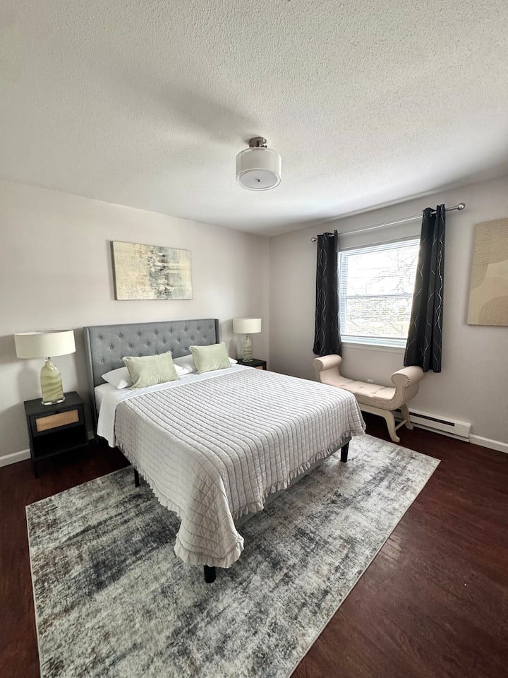 Cozy Corner 1br | Bright & Private - Norwalk, CT