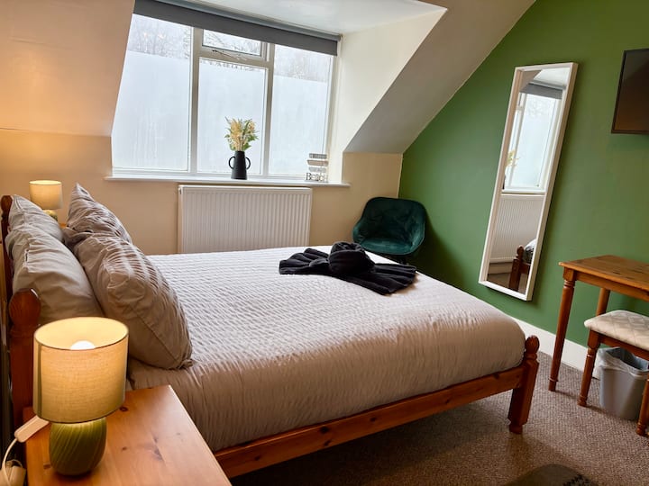 Large Double Room 11 In Travellers Rest Motel - Ingoldmells