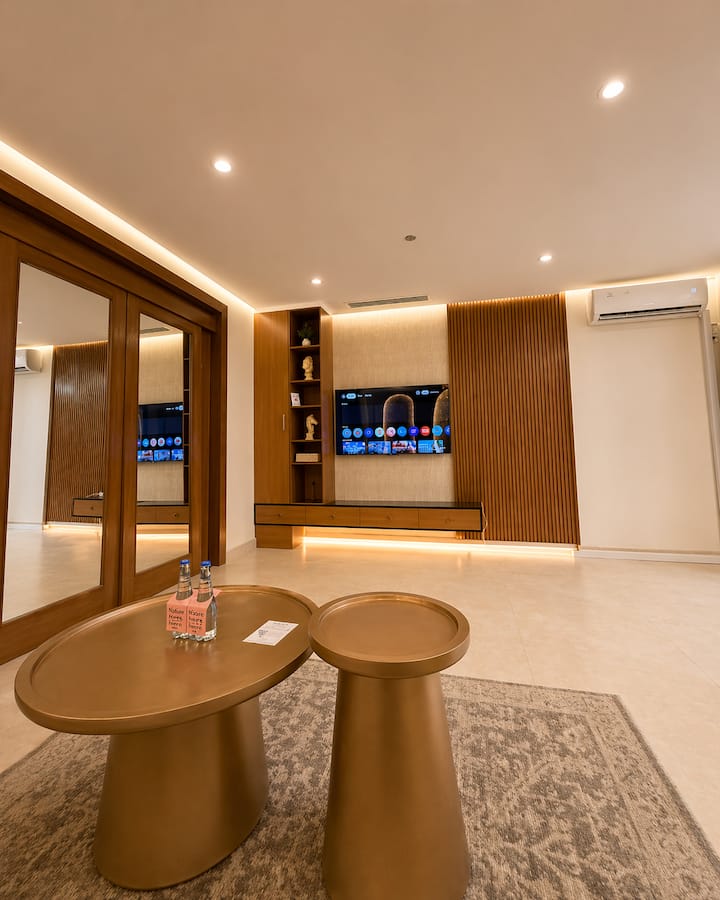 Luxury 1br At Mall Of Islamabad | Margalla Views - Islamabad