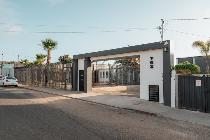 Casa Valle Dorado - Ensenada