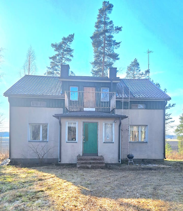 Iso Omakotitalo Ilman Naapureita - Kouvola