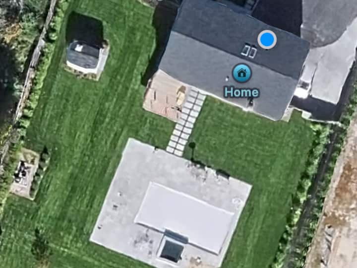 Beautiful Home W/ Pool And Jacuzzi - Mattituck, NY