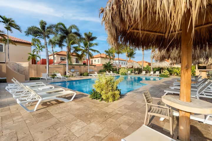 Luxury 3 Bedroom / 3 Bath - 5 Min To Beach - Aruba - Aruba