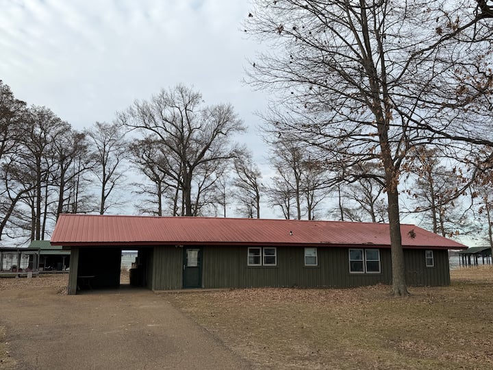 Red Roof Inn - Reelfoot Lake State Park, Tiptonville