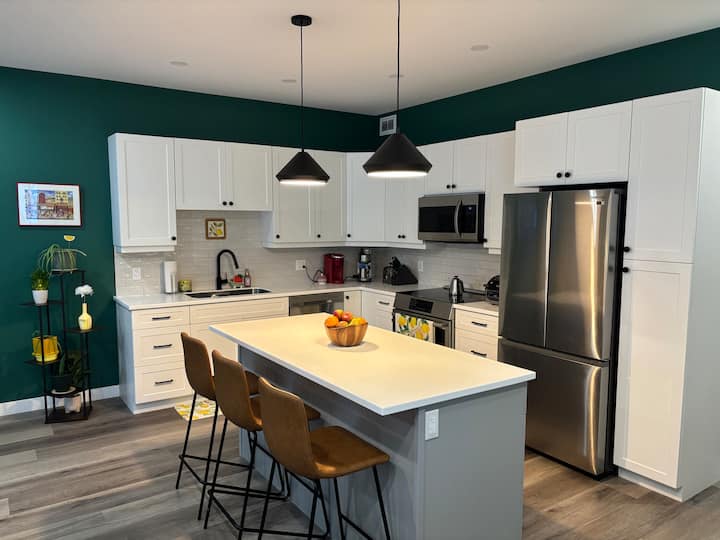 Cozy Whitehorse Home - Whitehorse, Canada