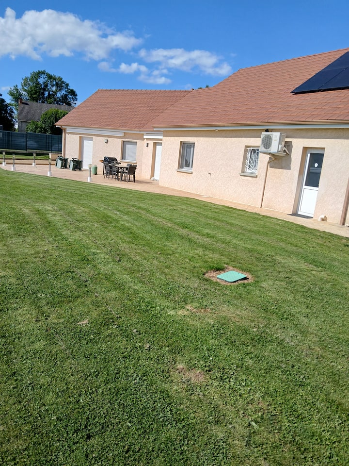 Maison éQuipée Tout Confort,4 Chambres,8 Pers. - Bourbon-Lancy