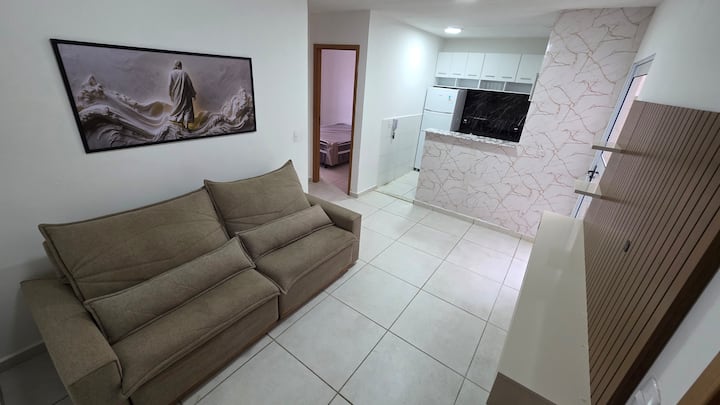 Ap 2 Quartos Térreo Com Varanda Privativa - Vitória da Conquista