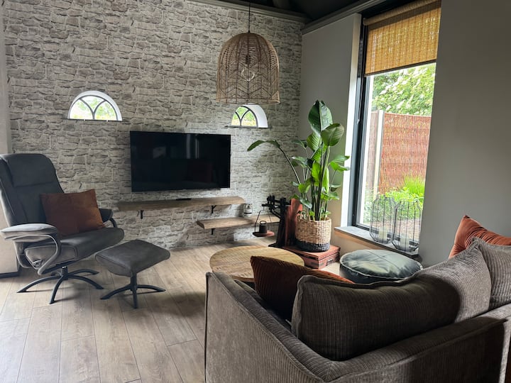 Slapen Bij De Uilenboom Met Privé Tuin 2-3 Pers. - Drenthe