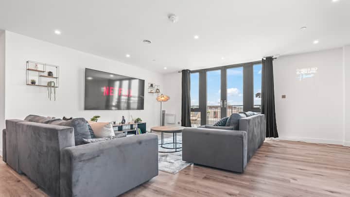 Luxury Penthouse With Hot Tub And Stunning Views - York, UK