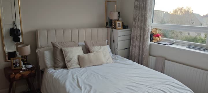 Modern Apartment In Prime Dublin 6 Location - ダン・レアレ