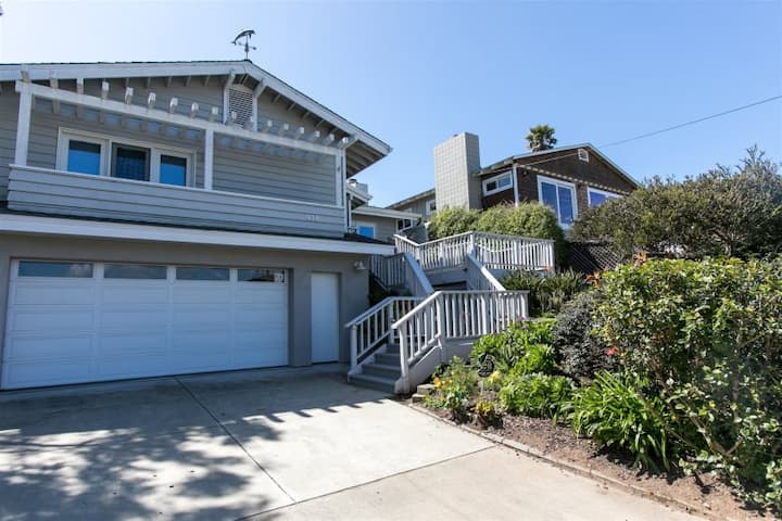 "Coastal Escape" In Morro Bay, Jacuzzi- 5 Stars! - Morro Bay, CA