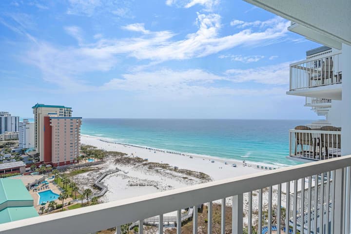 2 Br | Gulf Front | Pool | Balcony - Destin, FL