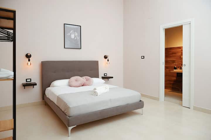 Heritage Room - Nola