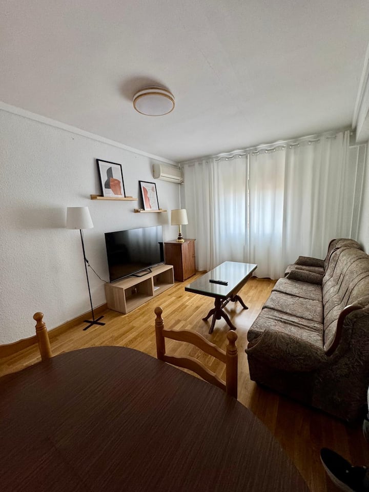 Acogedor Y Centrico Apartamento - Zaragoza, España