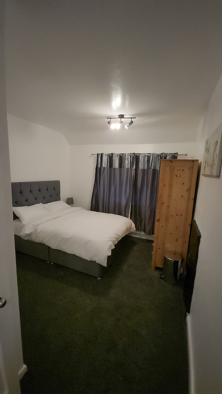 Come And Enjoy My Peaceful Home, Your Comfort Zone - Manchester