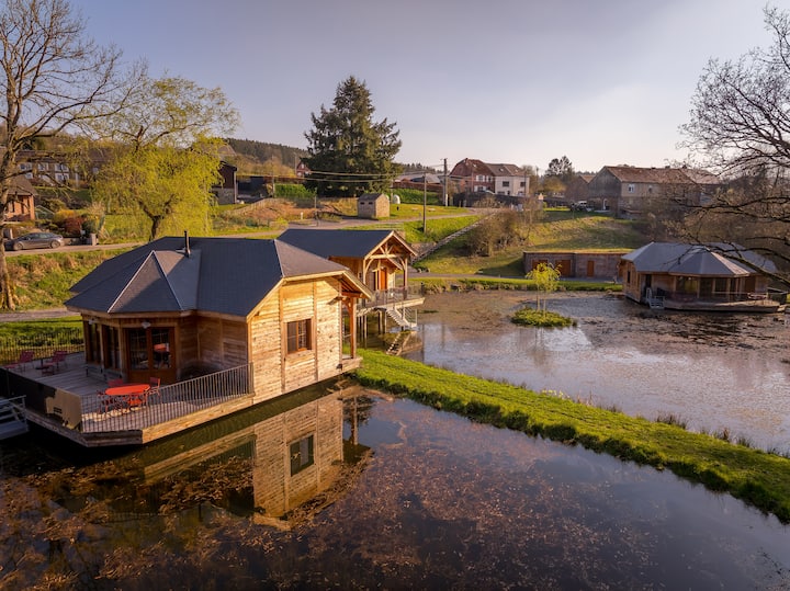 The Funny Friends : Cabane Insolite En Ardenne - Gedinne