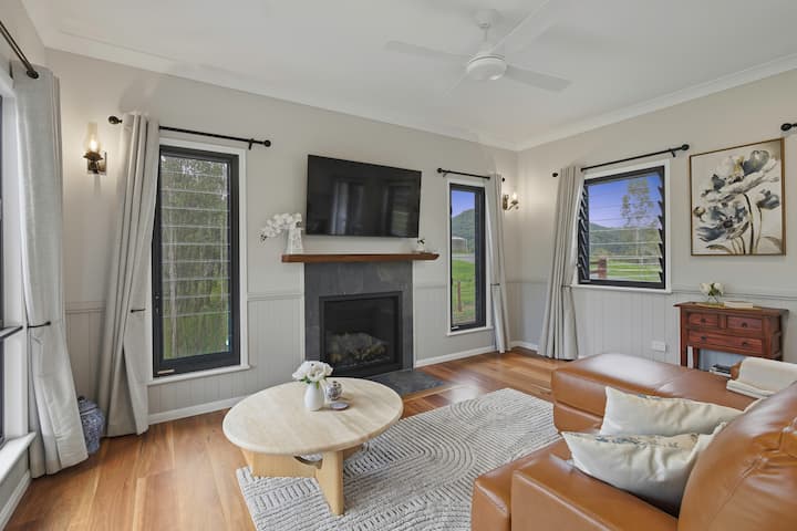 Maleny Lodge, Seven Hills Eco Farm Stay, Conondale - Kenilworth