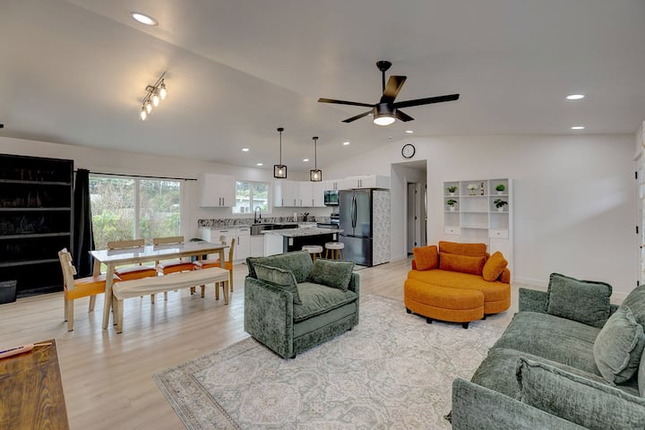 Spacious New Home Minutes To Volcano National Park - Pāhoa, HI