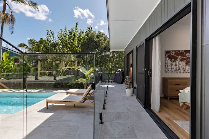 Coastal Escape Just Minutes From The Beach - Red Rock