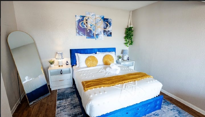 Serene Studio Haven Downtown Austin View - Austin