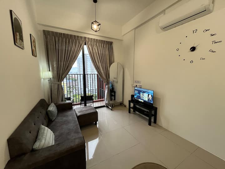 Ipoh Piccadilly Pool View P6 | Wifi | Smart Tv - Ipoh