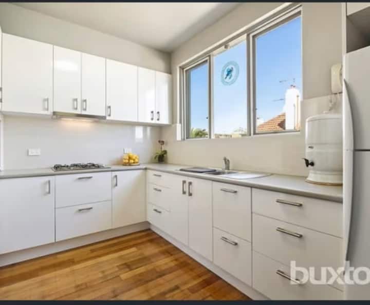 Ripponlea Retreat - Cafes & Trams Nearby - Williamstown