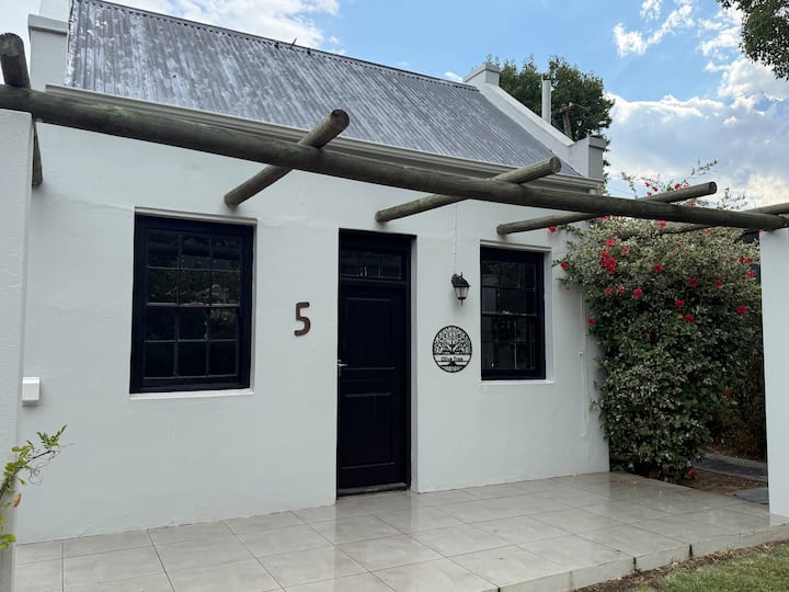 Olive Tree Cottage - Robertson
