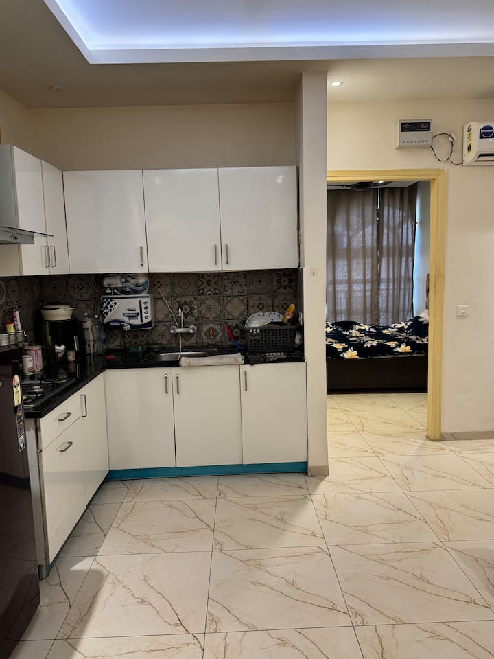 Elegant Private Room For Relaxing Stay - Ludhiana