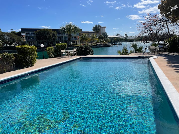 Dockside Daydream - Freeport