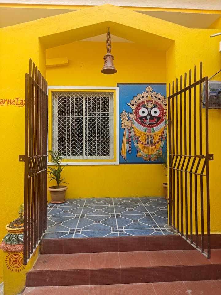 Perfect Homestay -2ac Room With Kitchen Available - Puri