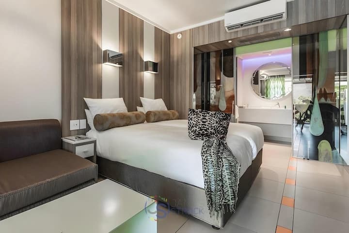 Standard Twin Room At Sun City - Sun City