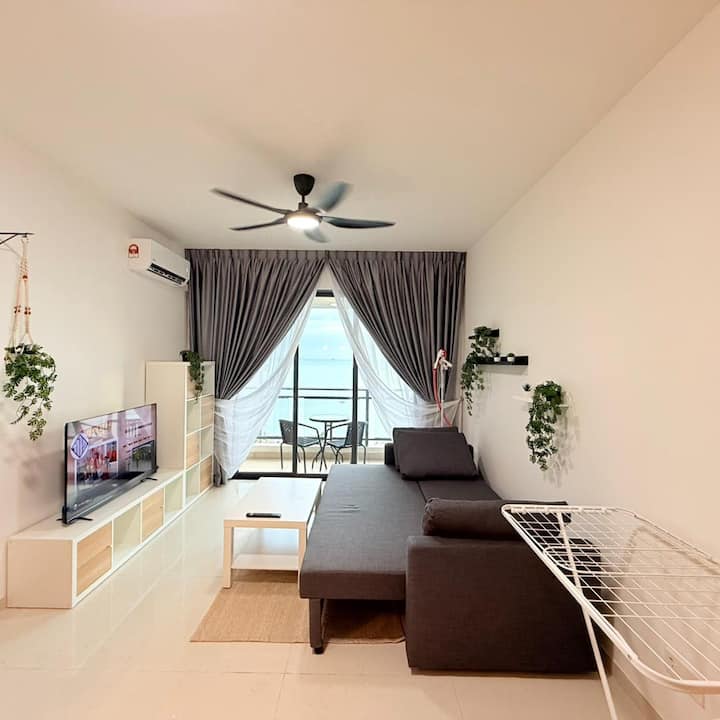 Seaview 8pax 2b1r Condo Forest City Duty Free Shop - Kukup