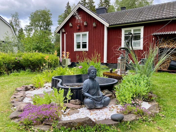 Schwedenhäuschen + 2 Katzen Für Pärchen & Familien - Eksjö