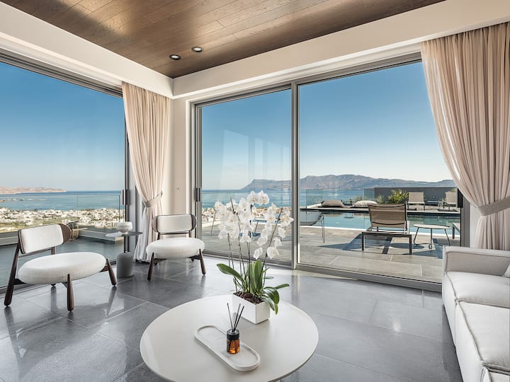 Saltwater Infinity Pool Villa| 5' From Sandy Beach - Кисамос