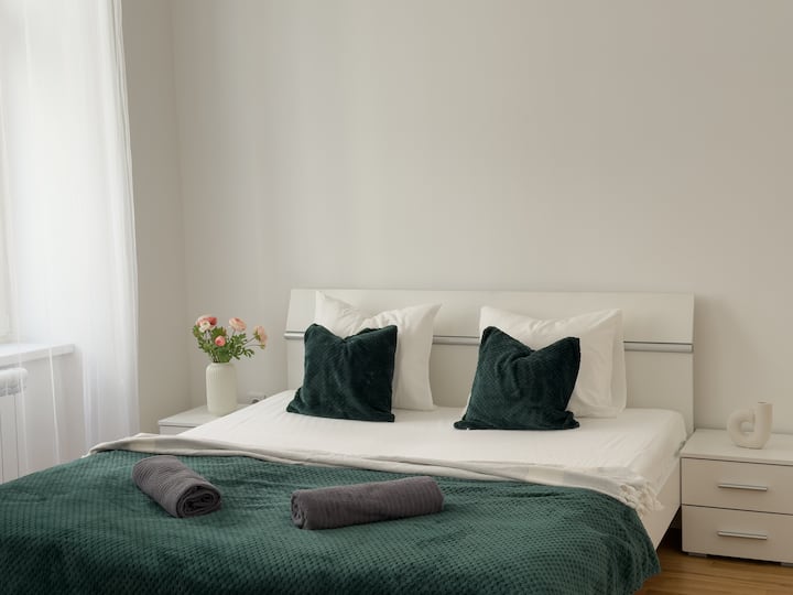 Real Living By Refa - New Town - Praag