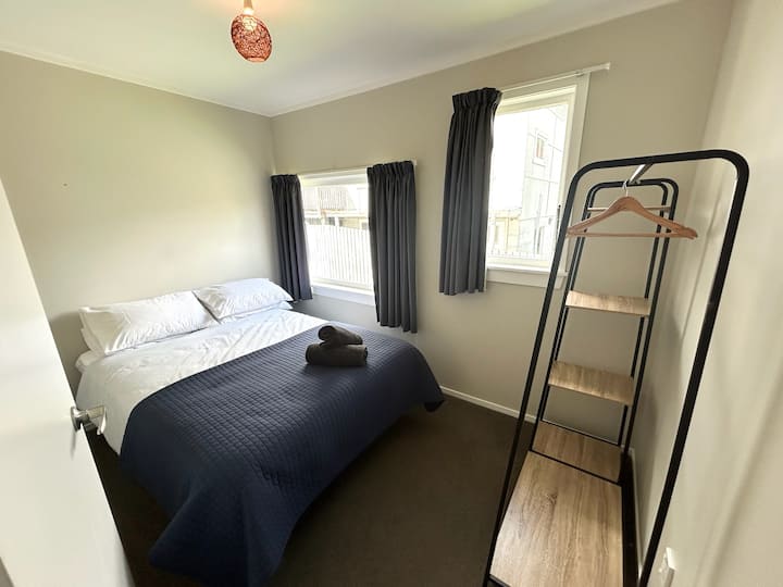 Raglan Room In A Shared House - Raglan