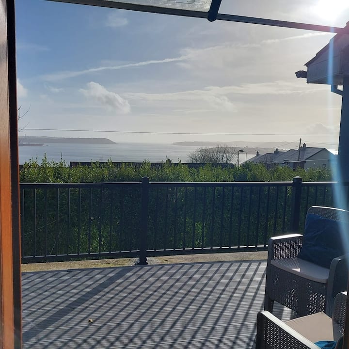 Sea View Apartment In Cobh - Cork
