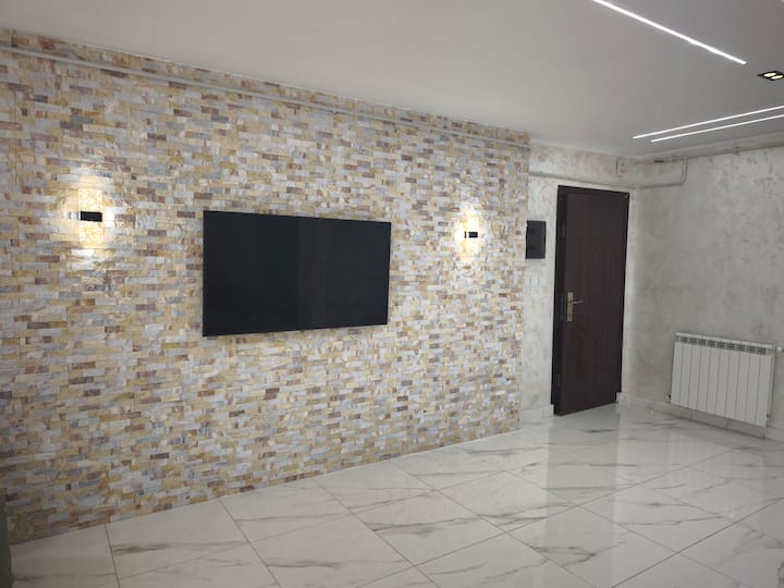 Appartement à Proximité De Toutes Commodités - Tizi Ouzou