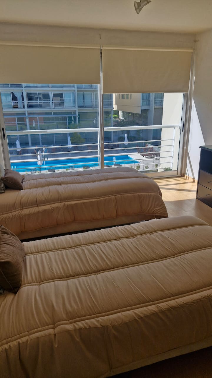 Monoambiente C/vista A La Piscina+cochera Cubierta - Villa Rosa