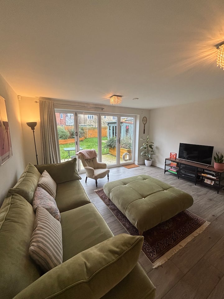 Stylish Manningtree Retreat Near London - Suffolk