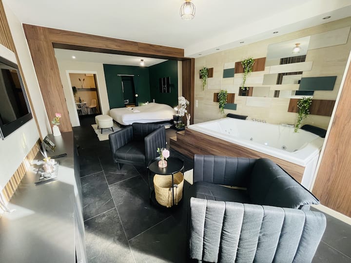 Jacquart Cocon Plaisir Avec Balnéo Proche Centre - Reims