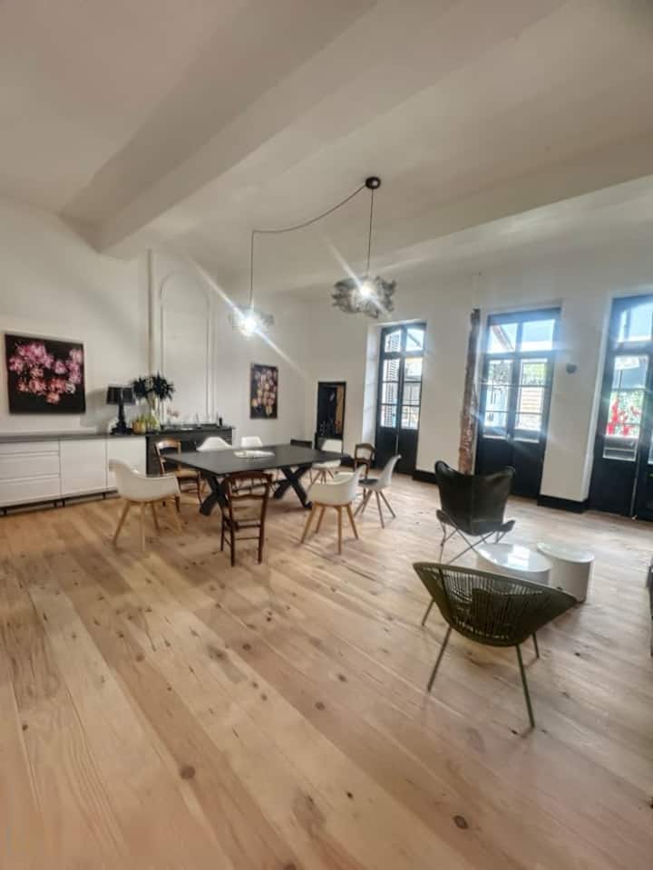 Elegance House - Nailloux