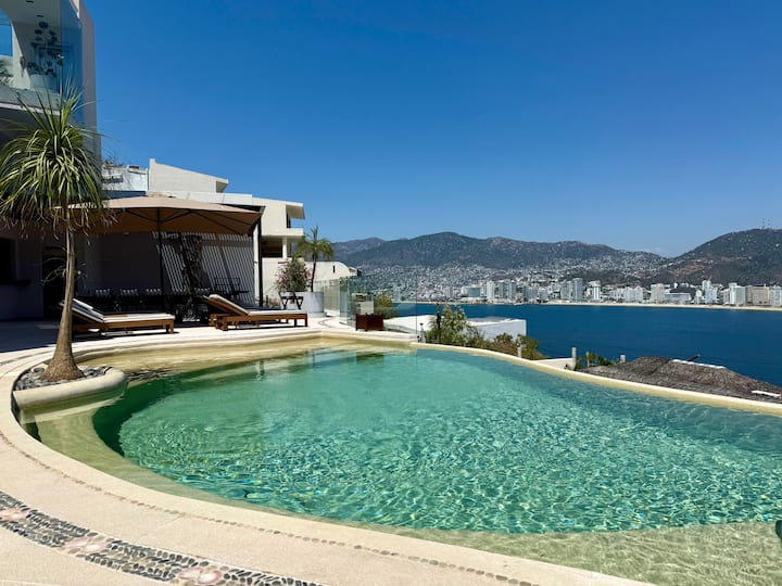 Casa De Lujo Con Espectacular Vista A La Bahía - アカプルコ