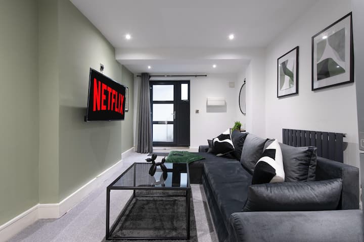 Luxury Room Maidstone By Maidstone East Station. - Maidstone