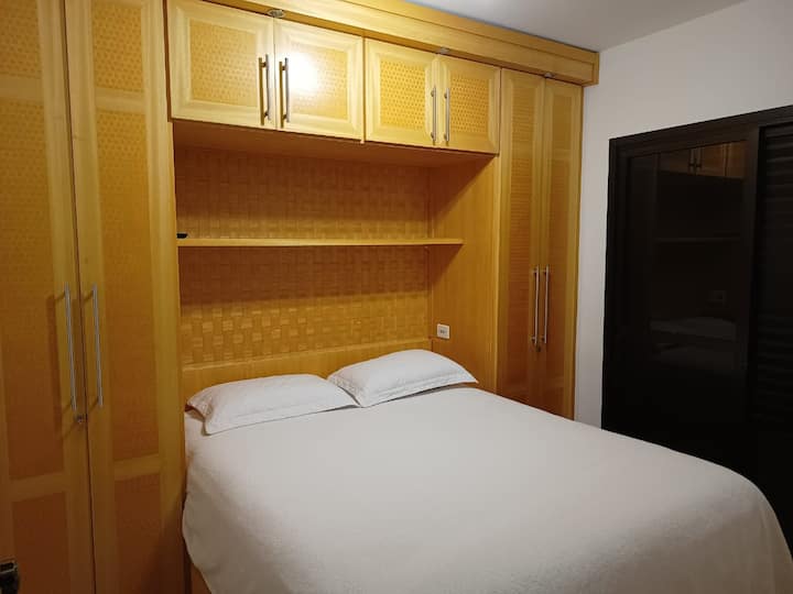 Lindo Flat Conforto E Lazer Em Serra Negral - Serra Negra